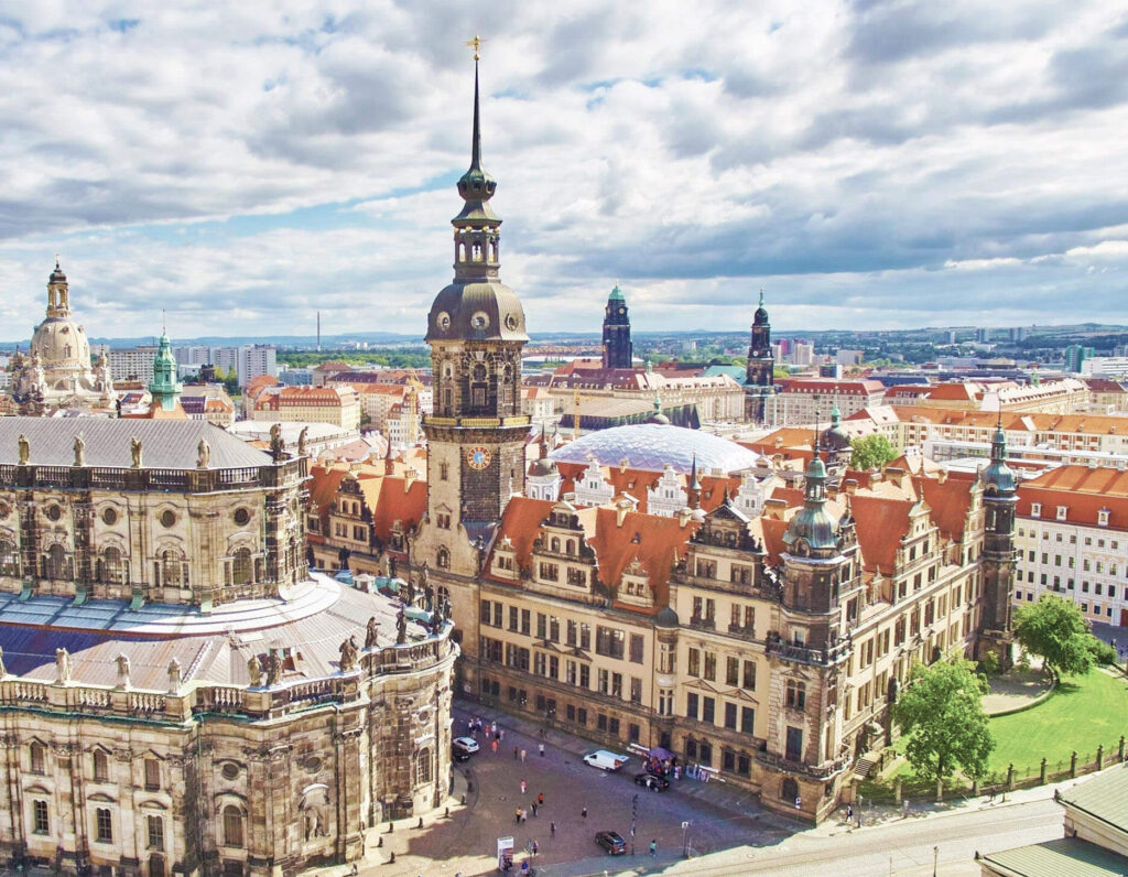 Low Emission Zone Dresden and Hamburg 2026 | Entry Rules